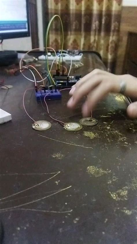 Piezoelectric Disc Piano Using Arduino Diy Wall Art Electronic