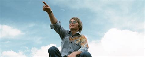 5 John Denver Deep Cuts That You Should Be Listening To