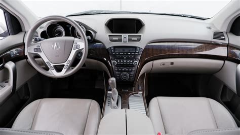 2011﻿ ﻿acura﻿ ﻿mdx﻿ ﻿technology﻿ Luminous Luxury