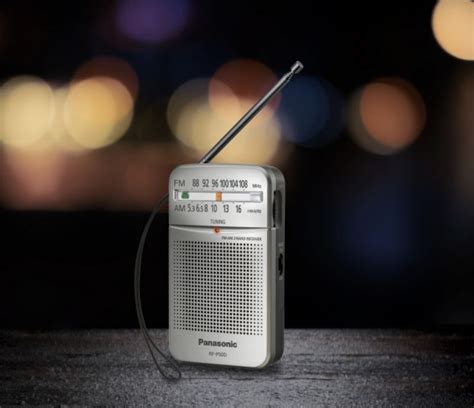 Rádio Panasonic RF-P50DEG-S | Planeo