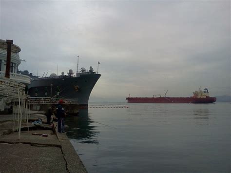 ჩაძირული ნაღმები ბათუმის ნავსადგურთან • საზოგადოება • Netgazeti Ge