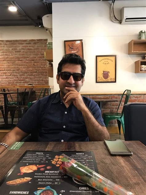 Vineet Chugh Medium