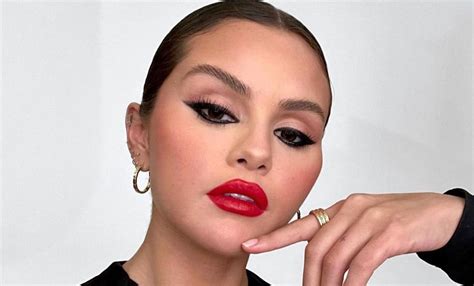 Selena Gomez publica selfie donde luce su pelo al natural y sin maquillaje | El Universal