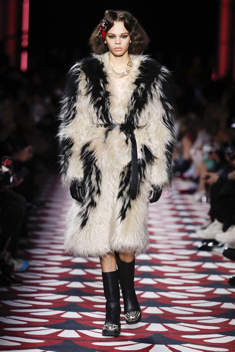 Miu Miu F W Office Magazine