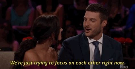 Season 14 Abc  By The Bachelorette Find And Share On Giphy
