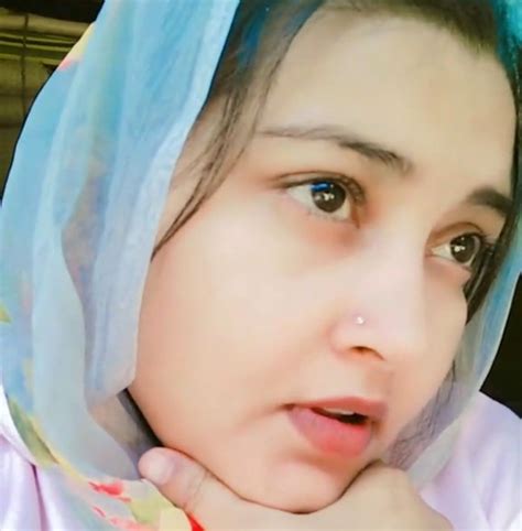 গরমে কি আর করি গরমে কি আর করি By রাতের আলো Facebook