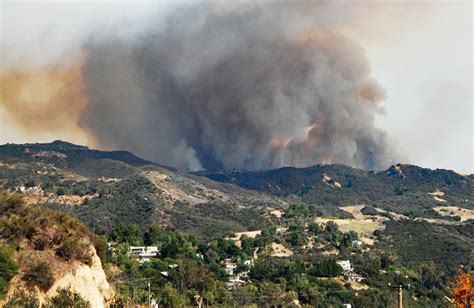 Palisades Fire Grows To 1325 Acres More Than 1000 People Under