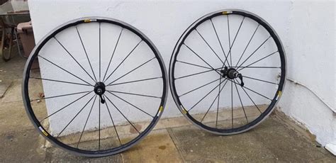 Mavic Ksyrium Elite 700c Clincher Wheelset With Tyres £19500