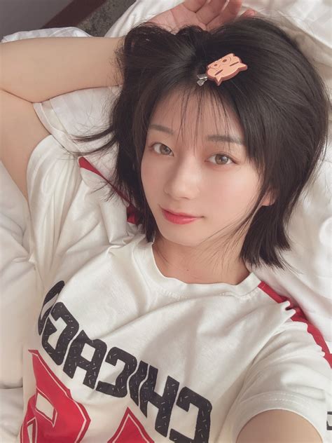 瀬戸環奈は何者？身長や胸カップ数・水着やランジェリー・aiの噂やデビューの理由・経歴とプロフィールまとめ Aidoly[アイドリー