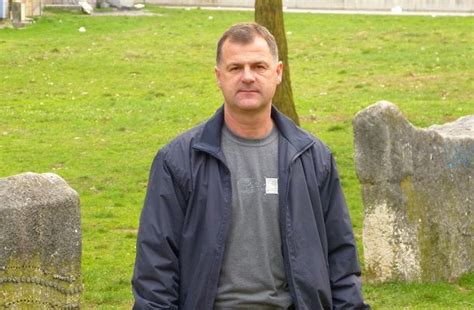 Ante Brčić Napisao Roman O Hajdučkoj Legendi Andrijici Šimiću Ferata