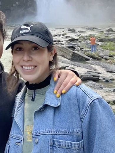 Sofia Walzer Woods Hole Oceanographic Institution