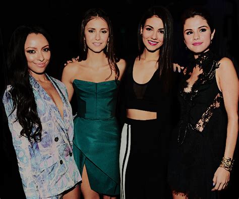 Victoria Justice And Nina Dobrev Meet