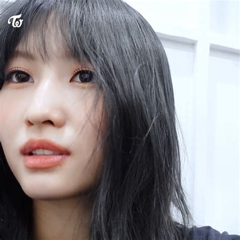 Momo So Pretty R Momo