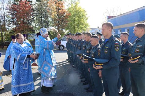 Божественная Литургия в праздник иконы Божьей Матери «Неопалимая Купина — Нижнетагильская