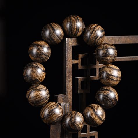 沉香手串的魅力 💫：揭秘玄同菩萨棋沉香手串的独特魅力 🌟 小众木作 淘宝好物网
