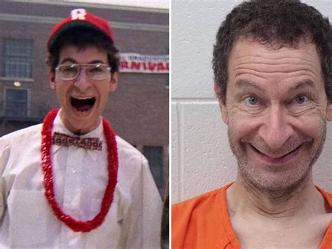 De Nerd Is Geen Puistige Kneus Meer Maar De Held Van Het Verhaal Trouw