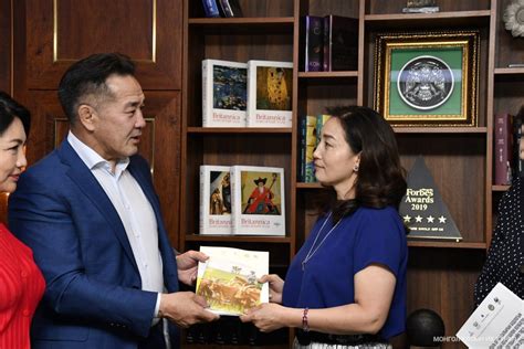 Байгаль хамгаалах бүлгийг Х Булгантуяа даргалж гишүүн асан Ц Цэрэнпунцаг Б Саранчимэг нар зөвлөнө