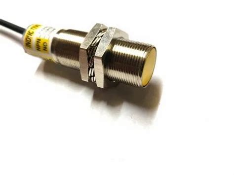 Cylindrical M Inductive Proximity Switches At Piece In New Delhi ID