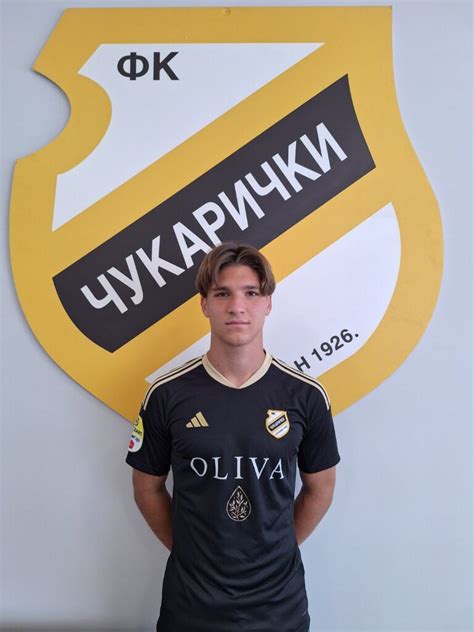 Jovan Vojnović Potpisao Profesionalni Ugovor Sa Čukaričkim Fk Čukarički