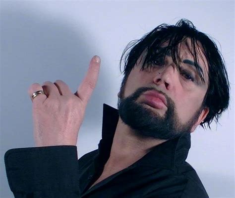 Ivan Cattaneo E Le Avances A Walter Nudo Faresti Lamore Con Me