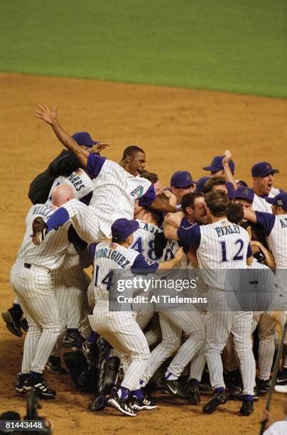 107 2001 World Series Sports Illustrated Photos And High Res Pictures