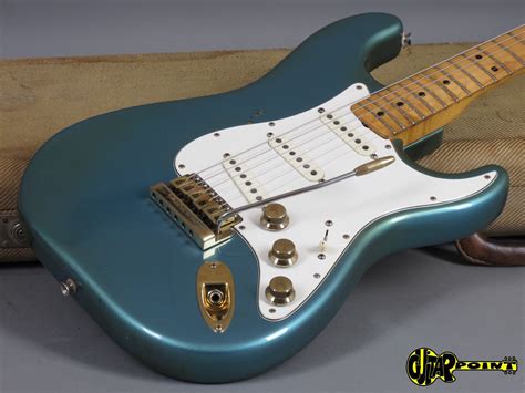 Fender The Strat 1980 Fender Stratocaster Models Atlg