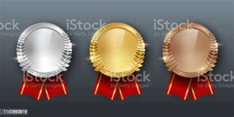 회색 배경에 리본 3d 현실적인 벡터 색상 그림으로 황금은 및 청동 메달 수상 1위에 대한 스톡 벡터 아트 및 기타 이미지 1위 3차원 형태 개념 Istock