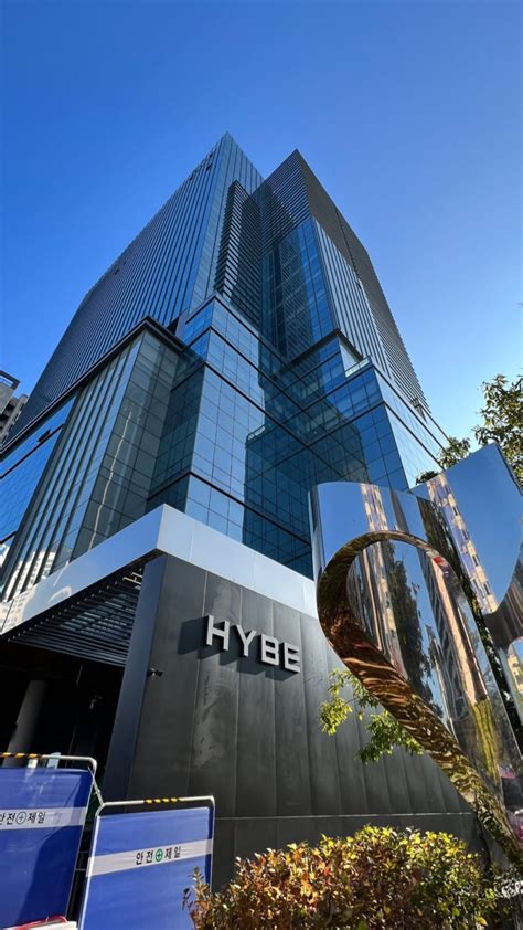 Hybe Building In Downtown Los Angeles Halaman Mewarnai Gedung