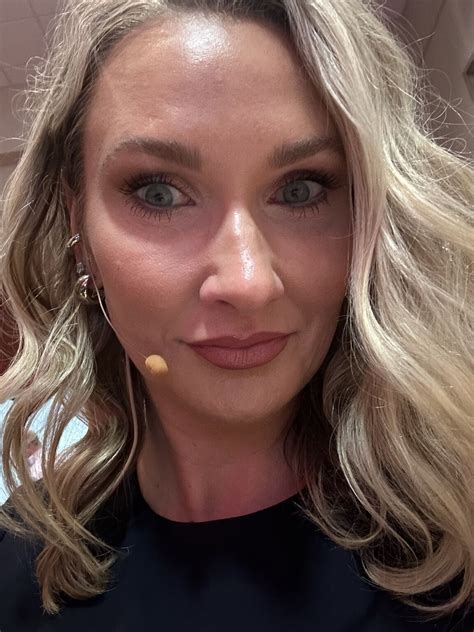 Keynotespeaker Speakerbureau Corporatespeaker Conferencespeaker