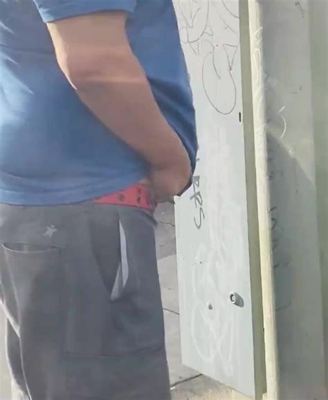 Gordito Straight Drunk Pees In Public In Philly