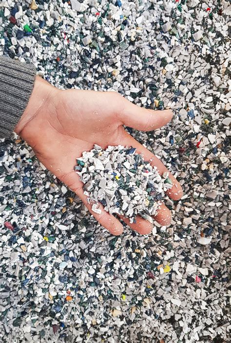 Plasticiet Produces Terrazzo Like Material From Recycled Plastic