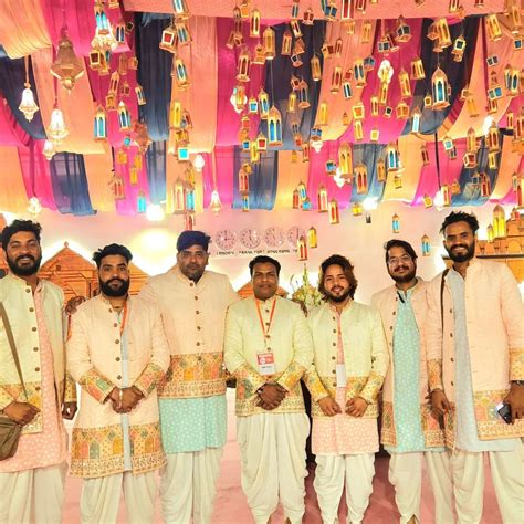 Roohani Sisters Black Hat