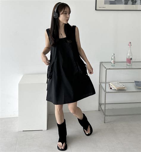 써머데이즈 포켓 리본 나시 미니 원피스 바스락 나일론 카고 뷔스티에