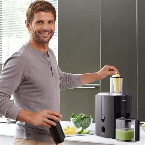 Multiquick 3 juicer J300 BK | Braun AE
