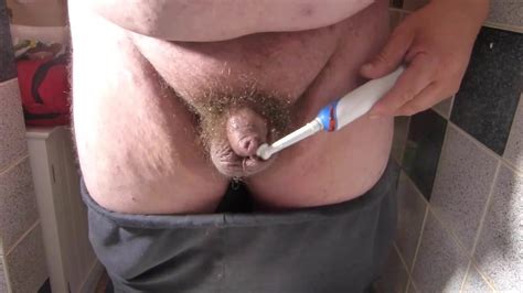 Pissing Using Toothbrush Gay Man Porn Xhamster
