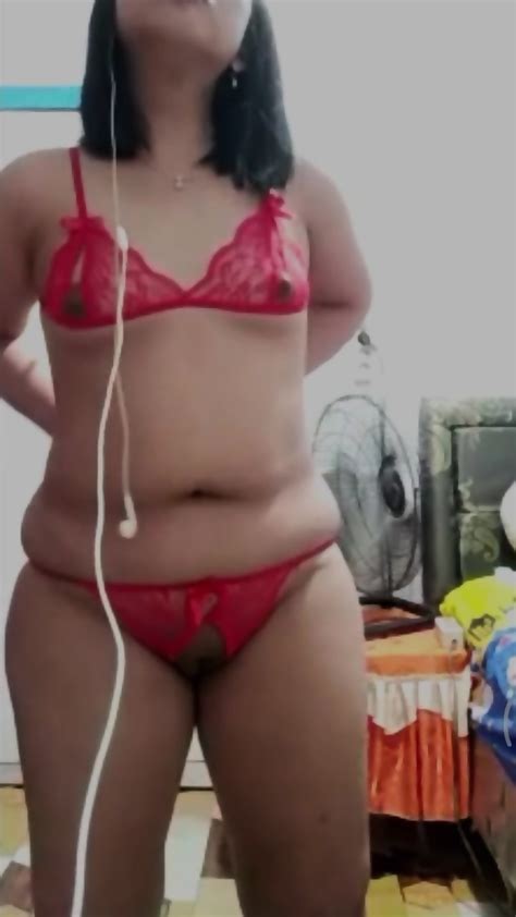 Tante Janda Body Montok Cobain Baju Dinas Eporner