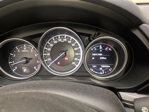 Охлаждающая жидкость — Mazda CX-5 (2G), 2,5 л, 2018 года | наблюдение ...