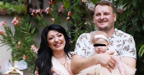 Съпругът на Ива Давидова Сутрин започва с бира минава на вино и вечер завършва с узо Събуждах