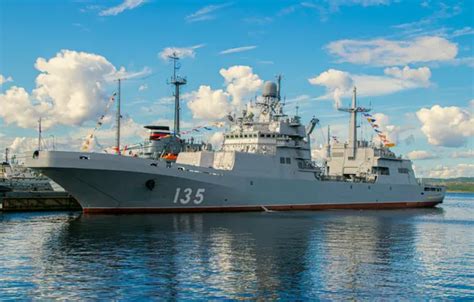 Download Wallpaper Ship Landing Ivan Gren Section Weapon In