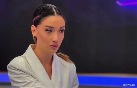 სულ მეკითხებით როგორ ვინარჩუნებ წონას 10 წელია რაც ამას ვაკეთებ ვჭამ რასაც მინდა