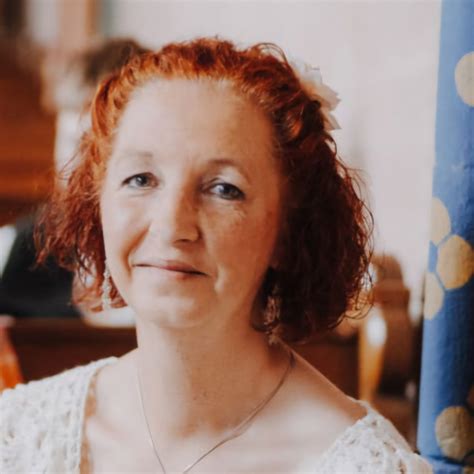 Michaela Hirt Technische Redakteurin Sw Schwäbische Werkzeugmaschinen Xing