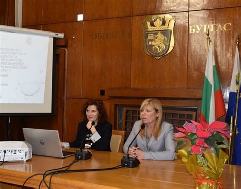 Културата влиза в кварталите на Бургас с фестивали и театрални турнета Хай Клуб