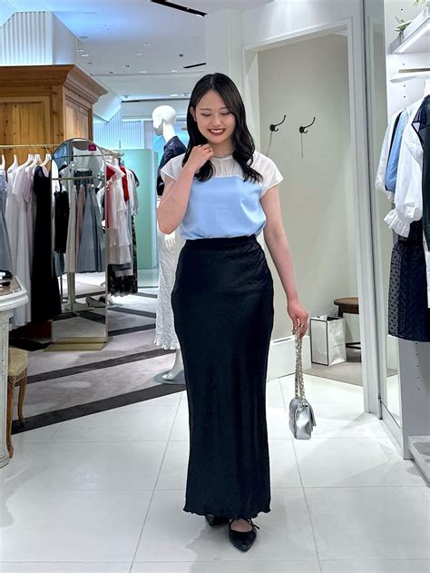 La Boutique Bonbonの【程よいトレンド】シアー切り替えビスチェ風フレンチカットソーを使ったコーディネート Rakuten