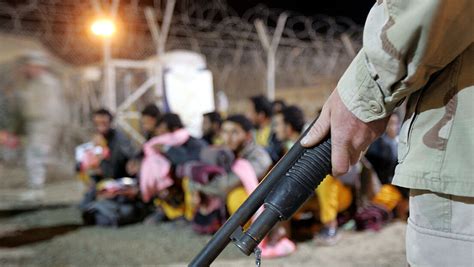 Дозвола за инвазију на Хаг Како се САД штите од осуде за ратне злочине — Rt Balkan