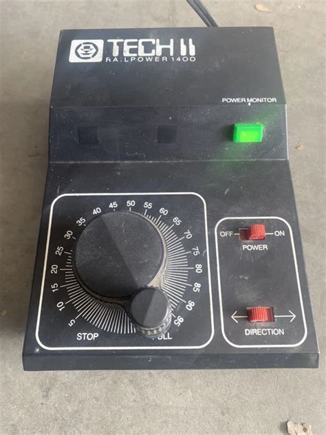 Mrc Tech Ii Railpower 1400 Transformer N Ho Scale Power Pack Throttle Controller 24 52