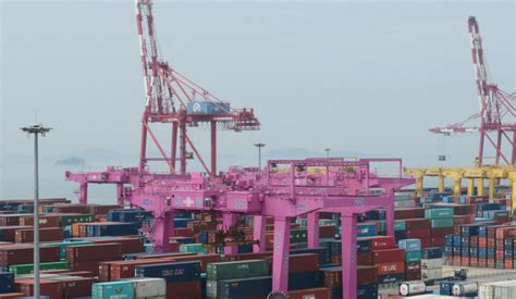 ‘탄광 속 카나리아 울음 저성장 대책 세워라