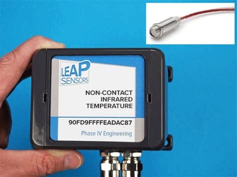 Industrial Grade Wireless IR Temperature Sensor Non Contact Phase IV Engineering Inc
