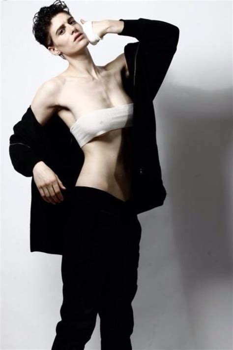 Pinterest Human Poses Pose Reference Photo Body Reference Poses