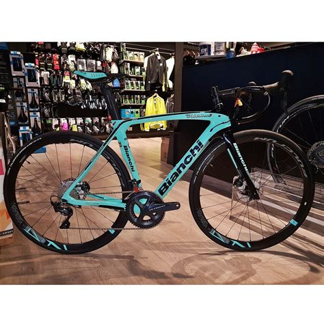Roadbike Bianchi Oltre Xr3 Disc Cv Ultegra Celeste Shiny 53 Cm
