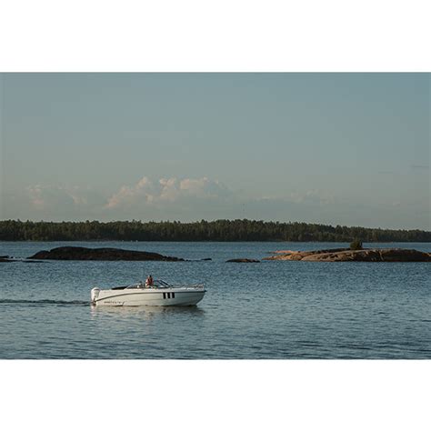 Amt 240 Dc Daycruiser Venemallisto Amt Veneet